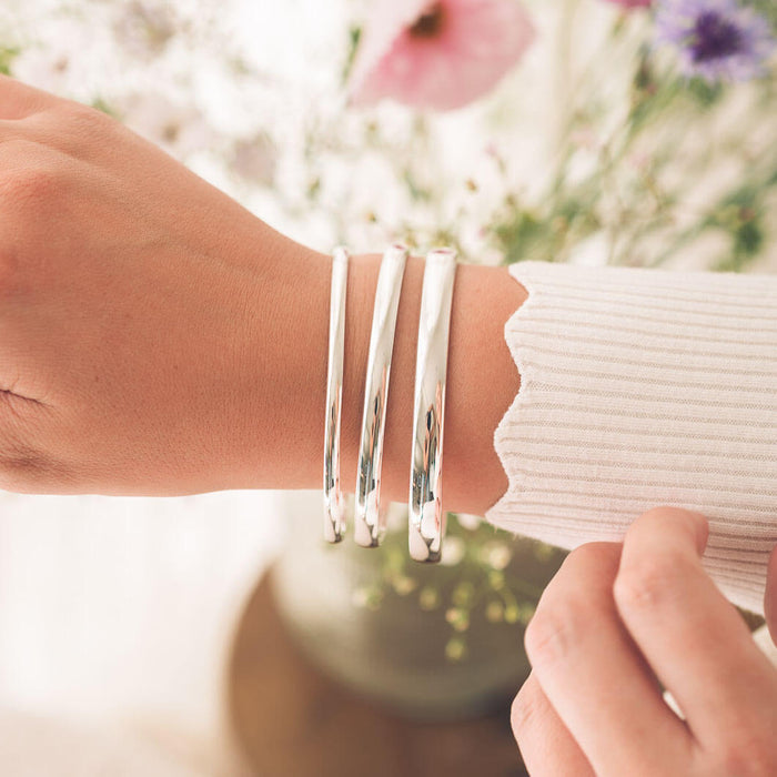 Classic Oval Silver Bangle | Solid 925 Silver